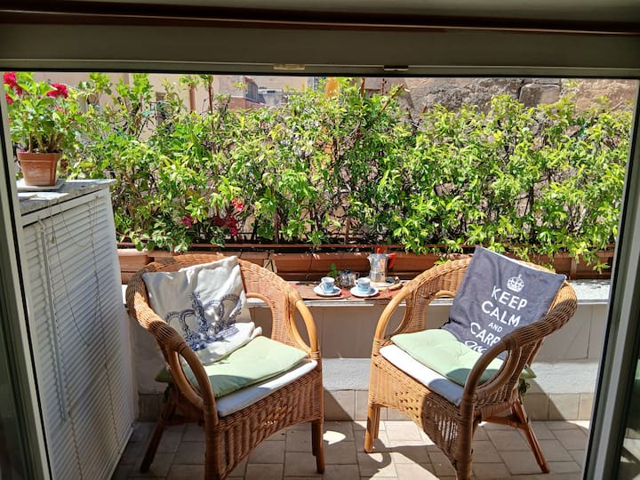 Vintage & Cosy Flat - City Center - Sassari