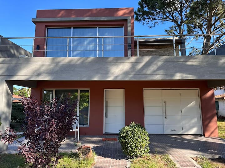 Casa En Barrio Hipocampo - Villa Gesell