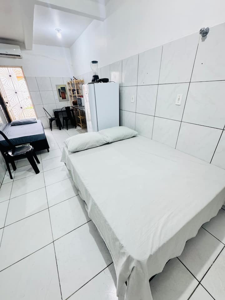 Ap Mobilado Em Bairro Nobre(derby) C/ Garagem E Ar - Sobral