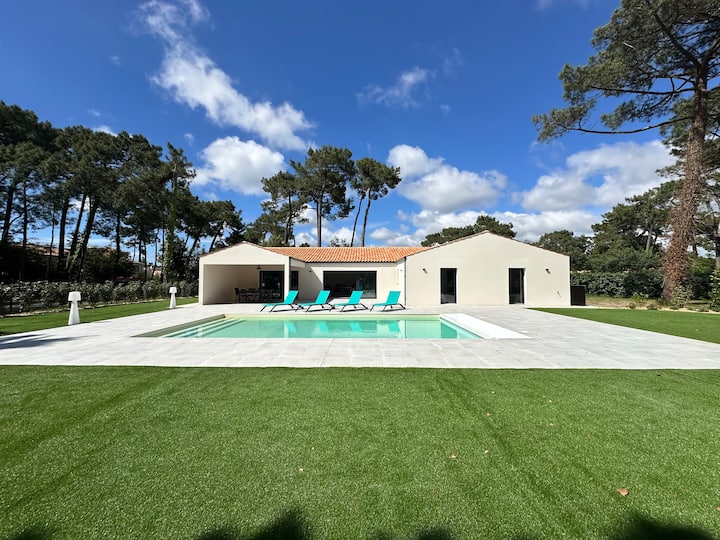 Villa Neuve Avec Piscine « Les Iris » - La Tremblade