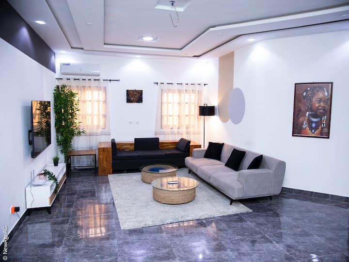 Lomé Vacation Rentals & Homes - Maritime Region, Togo | Airbnb