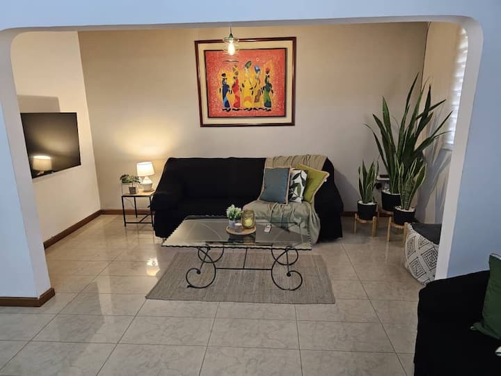 Apartamento En Lecheria - Venezuela