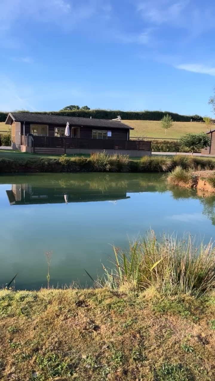 Lodge Lake View - Devon
