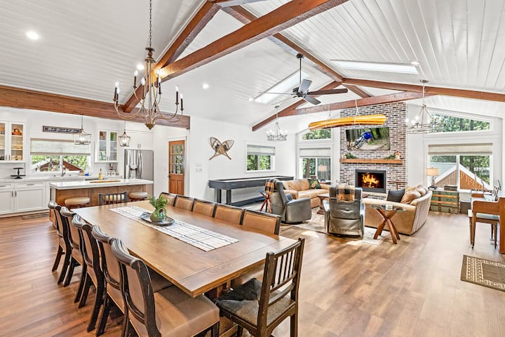 Bbq Grill, Fireplace, Kitchen, Sauna, Generator - Big Bear Lake, CA