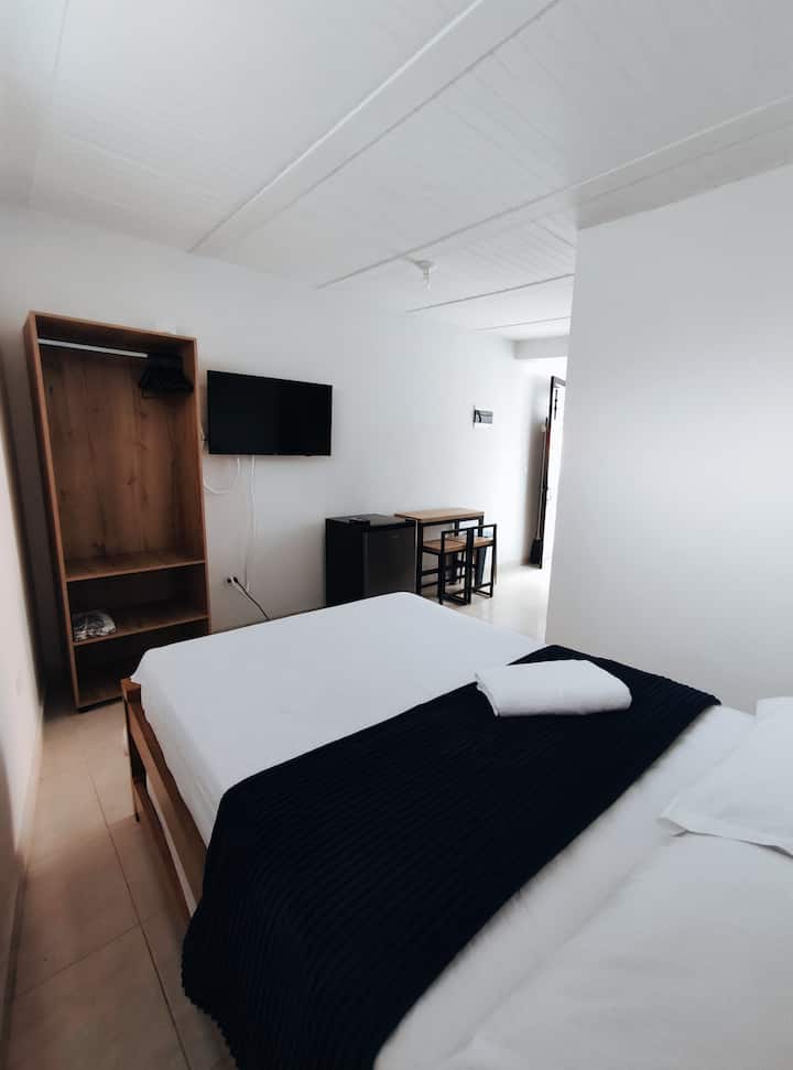 Cómodo Y Económico Apartaestudio En San Javier - Medellín