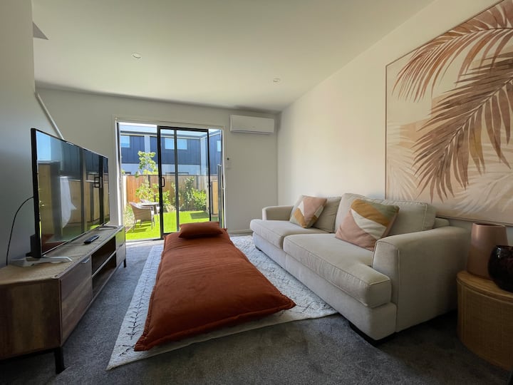 Parkside Convenience – 1 Br Near Westfield - Christchurch