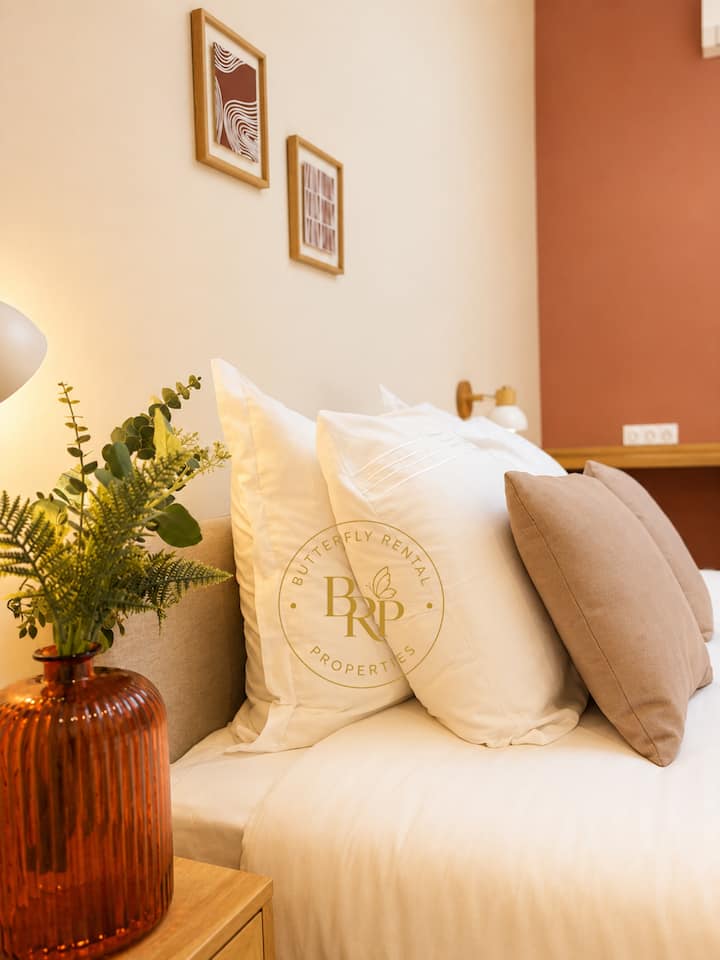 Brp Cannes | A Collection For Groups - Cannes