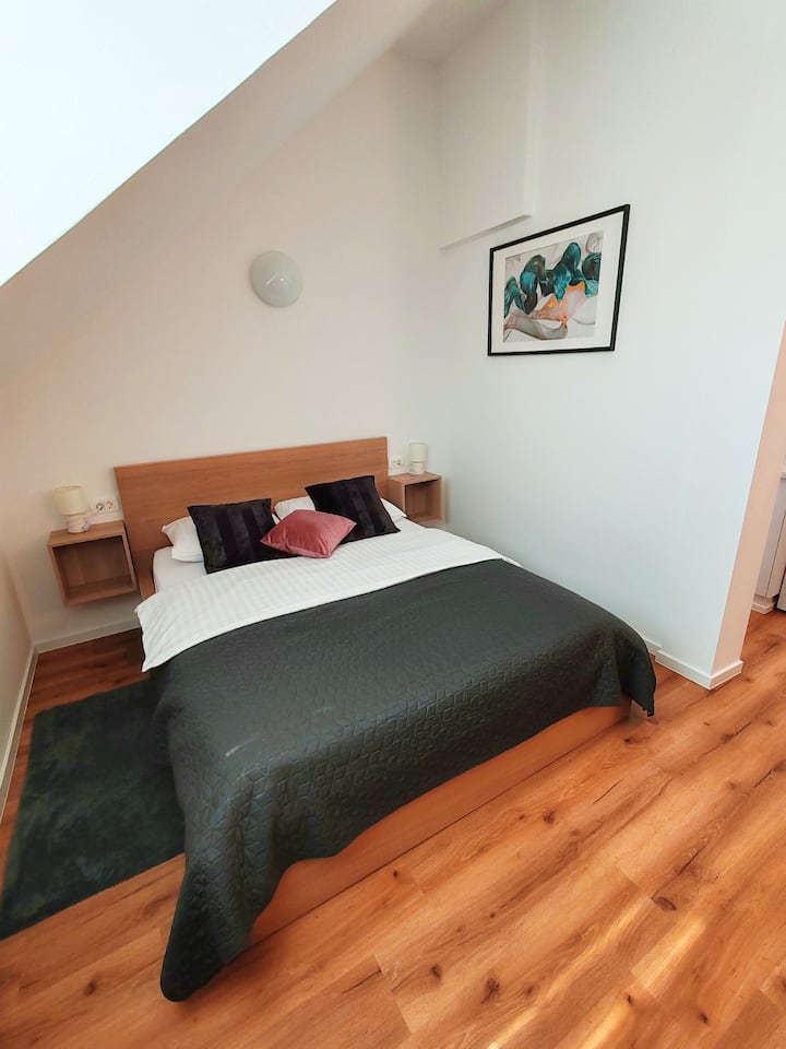 Studio  8 - Ljubljana