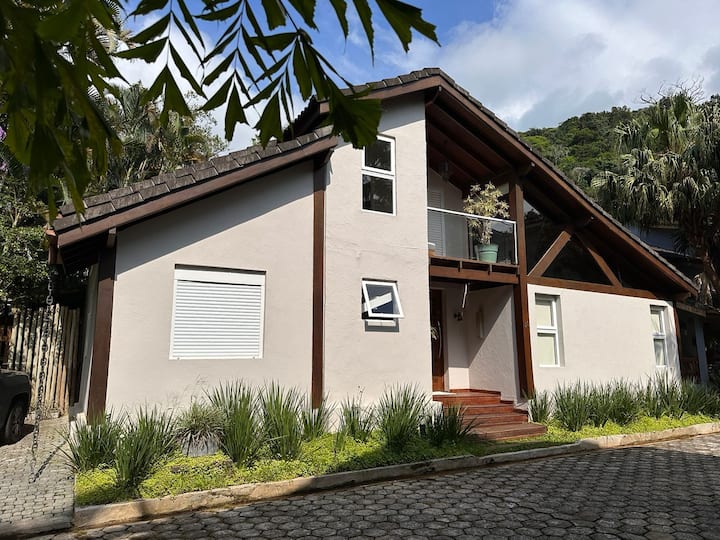 Casa Maresias - Canto Moreira - São Sebastião
