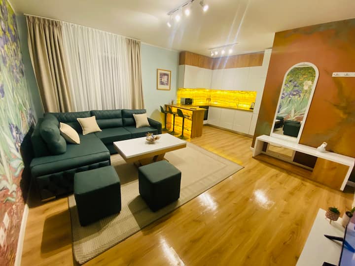 City Center Apartment - Shkodër