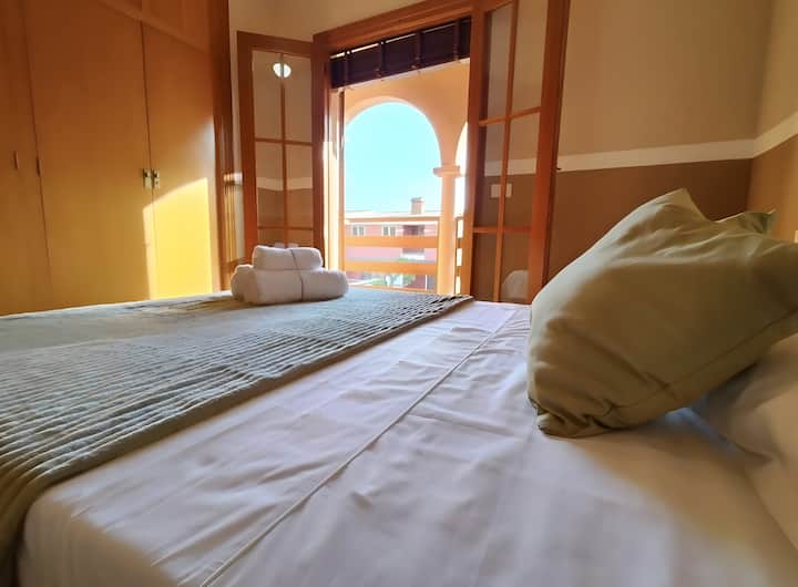 House With Pool And Parking - Benicasim