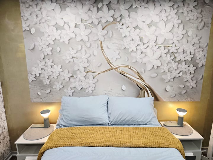 Idéal Simple - 15 Mn To Montréal - Montreal