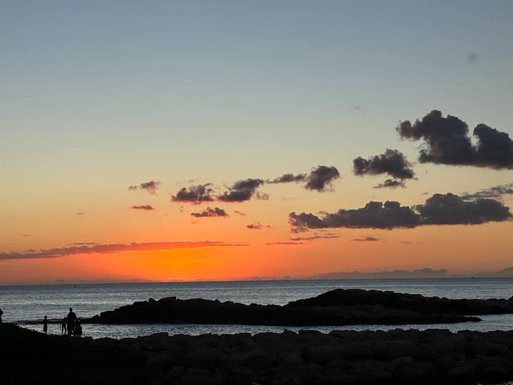 Sunrise Paradise | Calm & Cozy Rest House - 