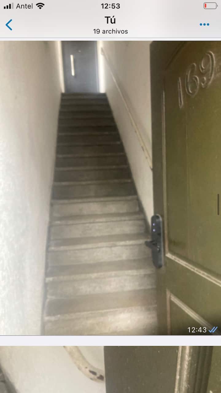 Apto Frente Plaza Líber Seregni - 蒙德維的亞