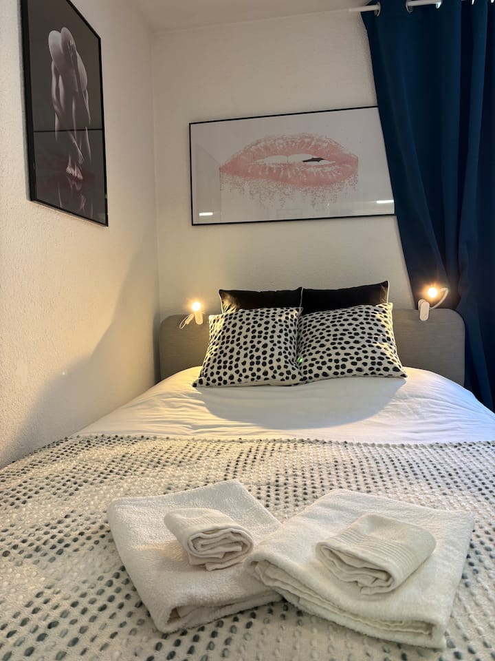 La Bonbonnière | Netflix & Wifi | Centre Ville - Lac Chambon