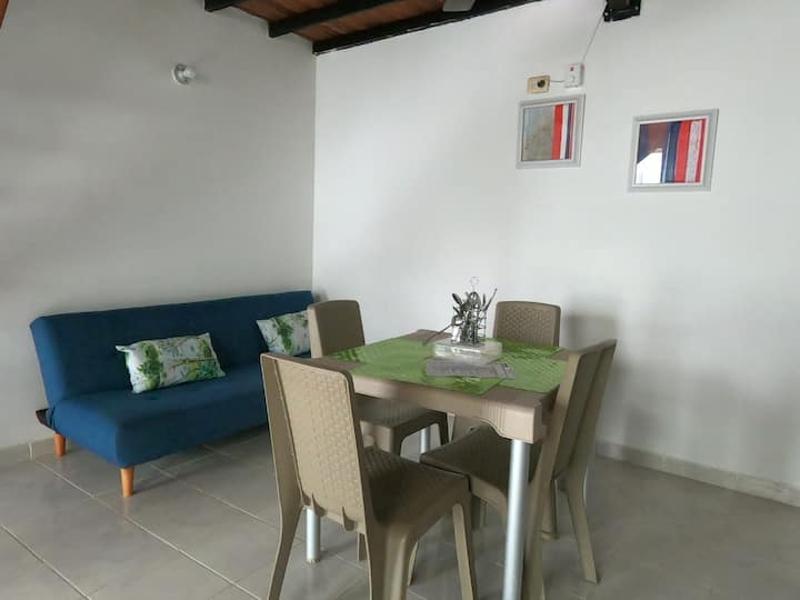 Apartamento Con Ventilador 

No Aire Acondicionado - Montería