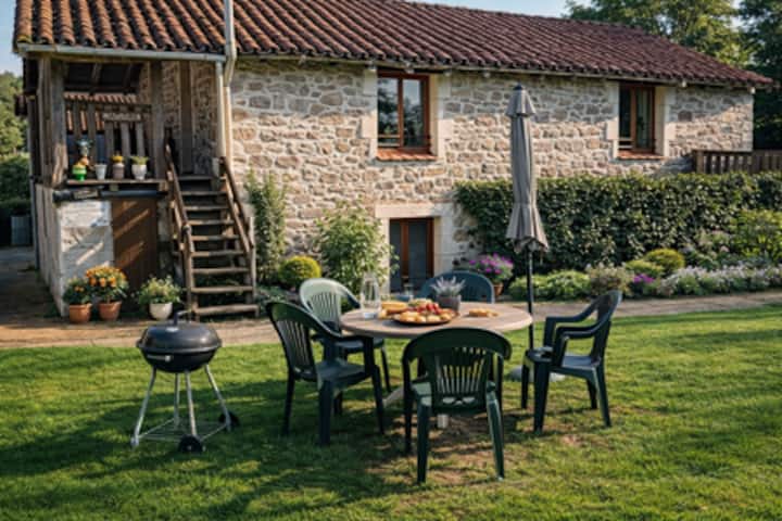 Tranquille Vienne Gite Chabanais Verwarmd Zwembad - La Péruse
