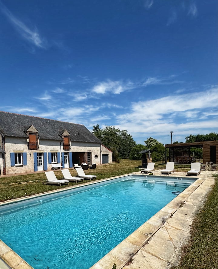 La Villacharme - La Campagne En Famille - Courtenay