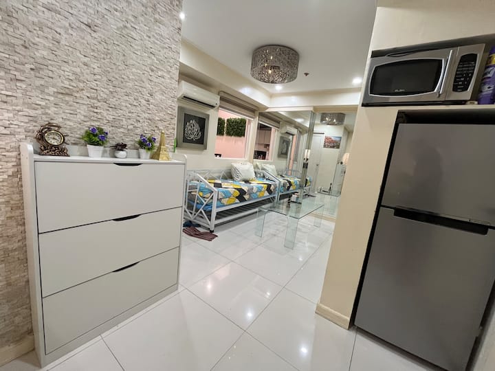 Family Bi-loft Condo - Malabon