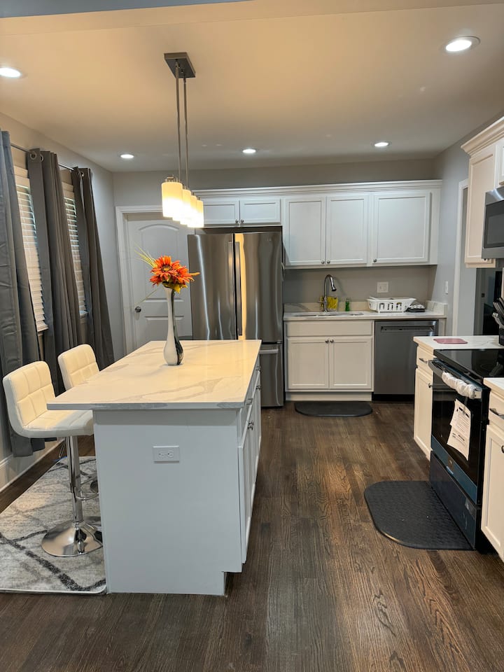 Cozy Home Minutes From Downtown Atlanta - Atlanta, GA