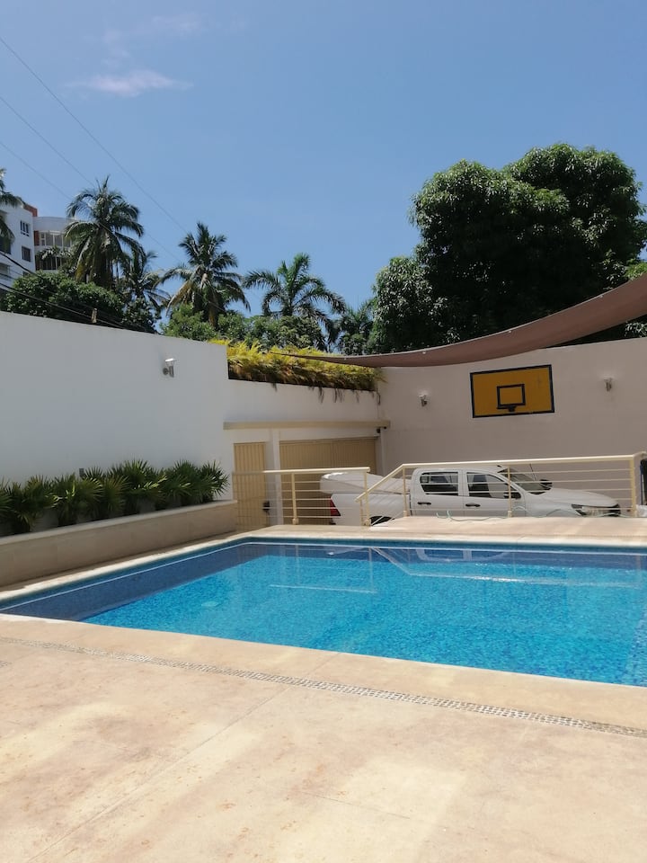 Casa Hannia 32 Huéspedes Cerca De La Playa Alberca - Acapulco