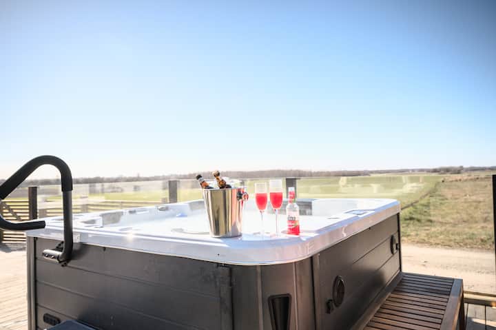 Modern 3br Villa W/ Hot Tub & Breakfast| Near Lund - Eslöv