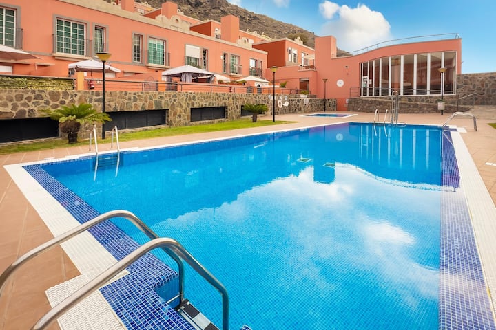 Pool View Puerto Rico 3 Bed - Puerto de Mogán