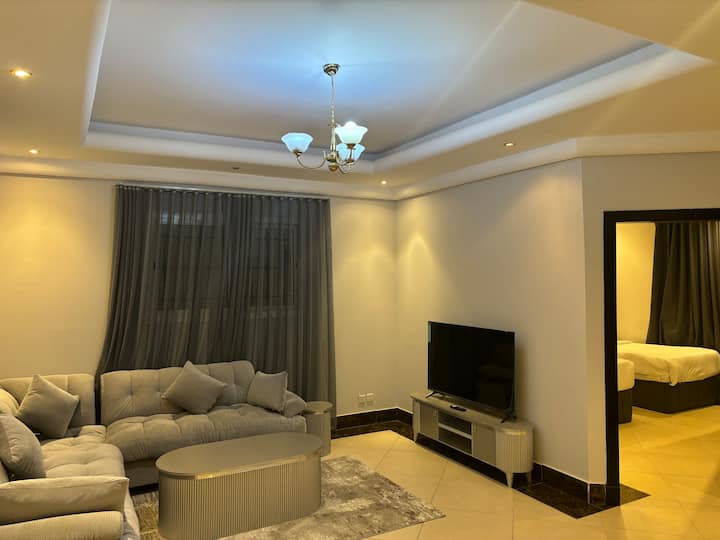 2bdr And 2lr With A Lot Of Space ! - Riad