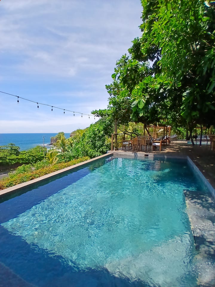 Deluxe Studio W Hot Water #5 Pool & Ocean View - El Salvador