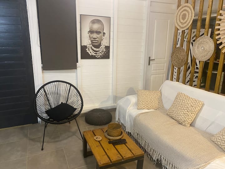 Maison Calme Dans Quartier Sûr. - Guadeloupe