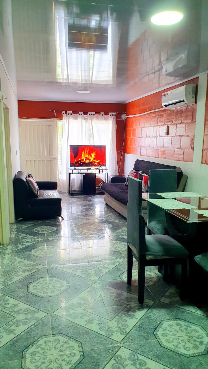 Casa De 4 Dormitorios Ideal Para Grupos Grandes - Cali