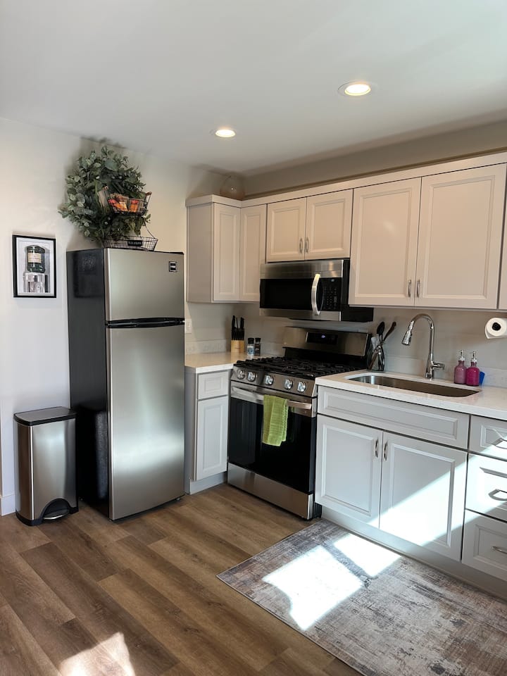 Aspen Oasis In Flagstaff *Full Kitchen & King Bed! - Flagstaff, AZ
