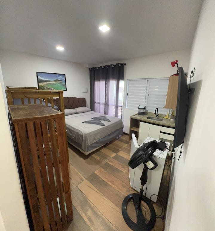 Suíte Meio C/sacada 
Trindade - Paraty - Trindade