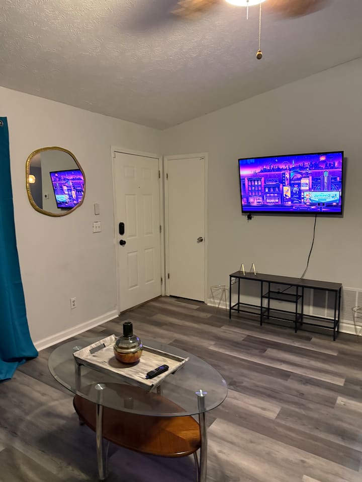 Cozy Home Away From Home - Forest Hills (Georgia)