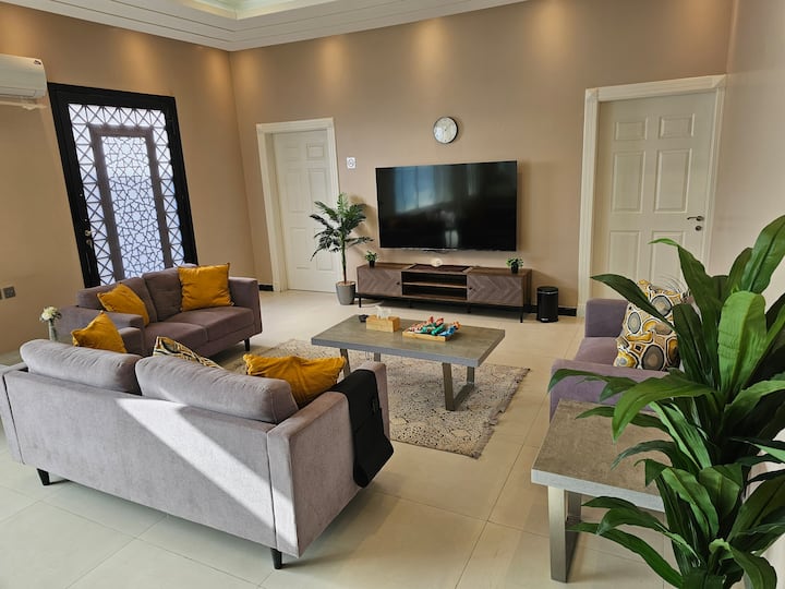 2 Beadroom Apartment With 2 Privet Bath - Riad