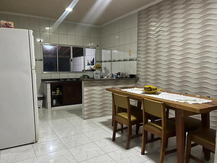 Casa Aconchegante, Ar-condicionado Nos 3 Quartos - Ubatuba