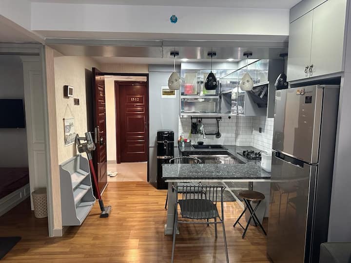 Strategic 2-bedroom Condo 2 - Medan