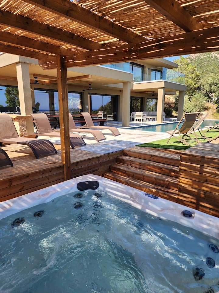 Aria Terra Vue Mer 5 Ch Piscine Chauffée Spa Sauna - Corse