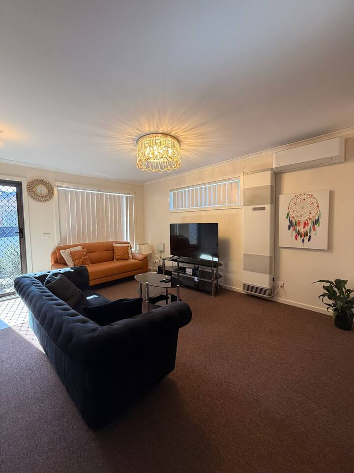Quiet Abode With Convenience - Melton