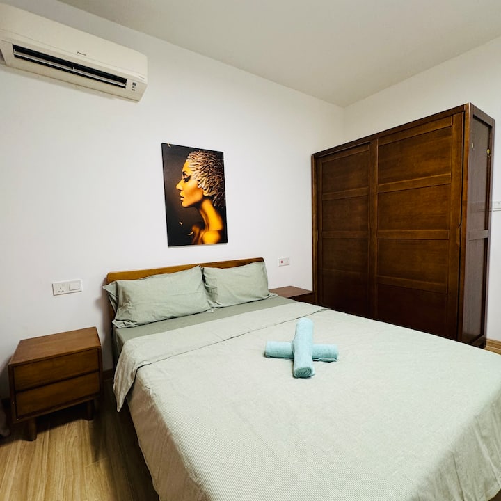 Seaview 2b1r Condo Forest City - Kukup