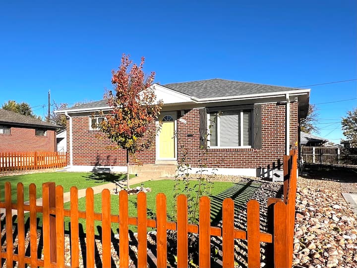 Modern 2br Ranch W/ Full Kitchen & In-unit Laundry - United States