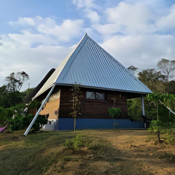 Red House - Coorg (Kodagu)