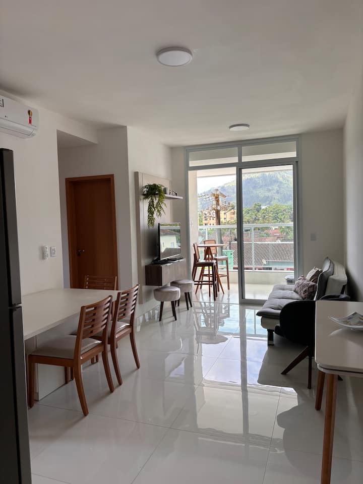 Refúgio à Beira-mar Nas Toninhas - Ubatuba