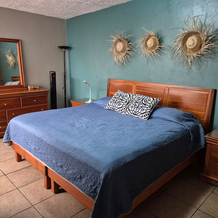 Teté & Manuel's Apt, Downtown - Oaxaca