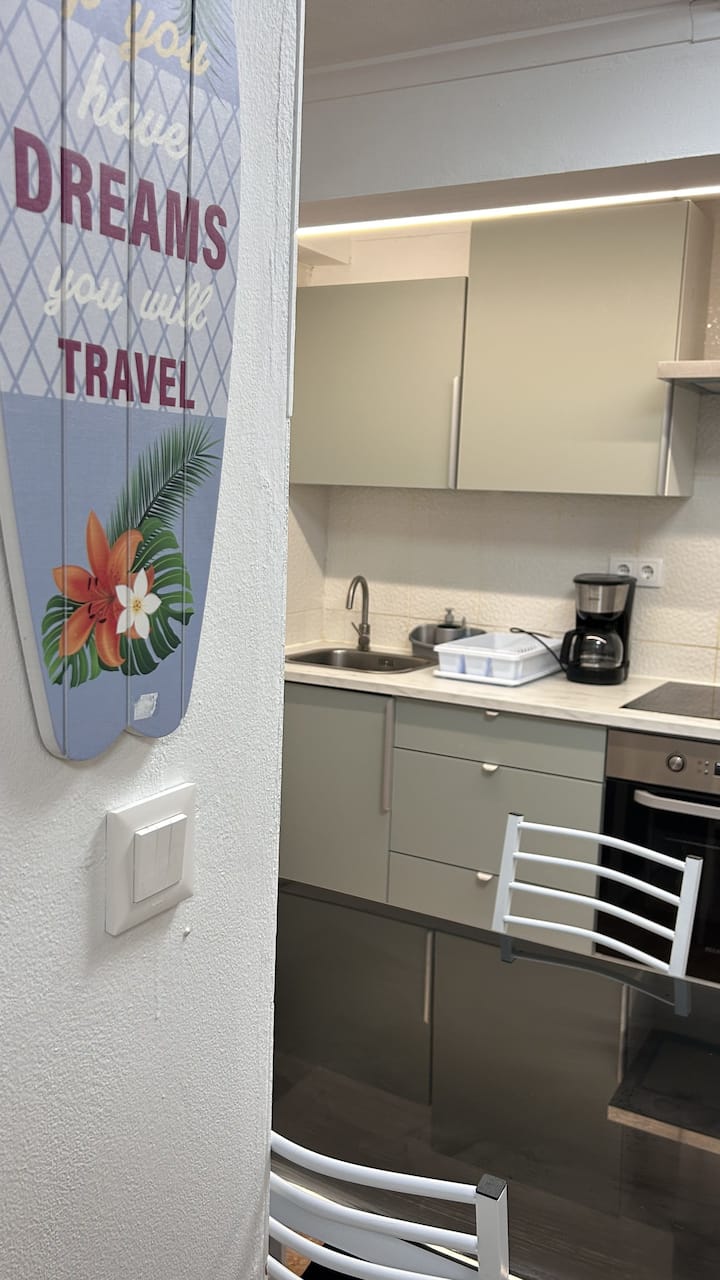 Apartamento Completo  2 Min Da Praia Do Almoxarife - Horta