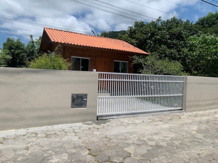 Casa Na Praia Da Armação - Florianópolis