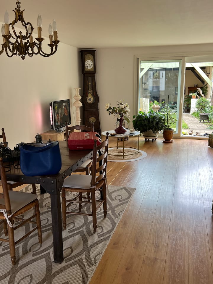 Jolie Maison Proche Du Centre-ville - Ibis budget Périgueux