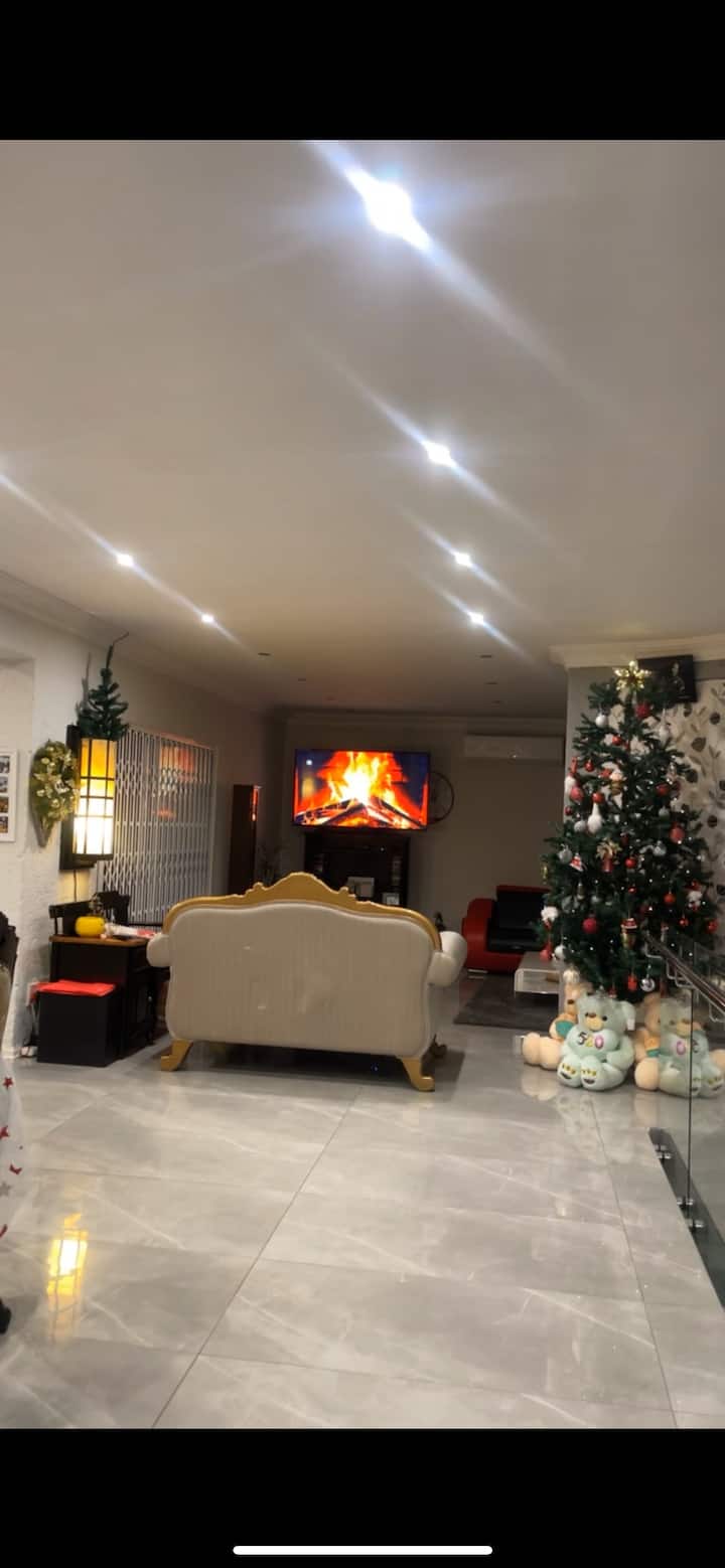 Cheddar Close - Mount Edgecombe