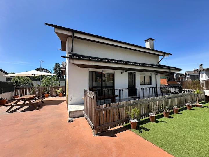 5 Room House, Next To Golf Course(quinta Do Fojo) - Região do Norte