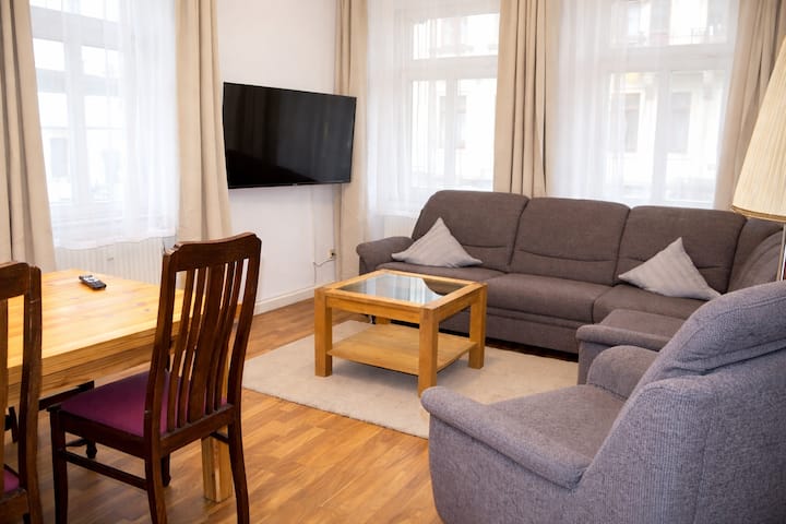 3-raum-wohnung Nahe Elbe | 2 Sz, Erdgeschoss - Dresden